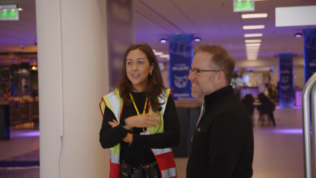 Creative Event Management: Live Group Behind-the-Scenes